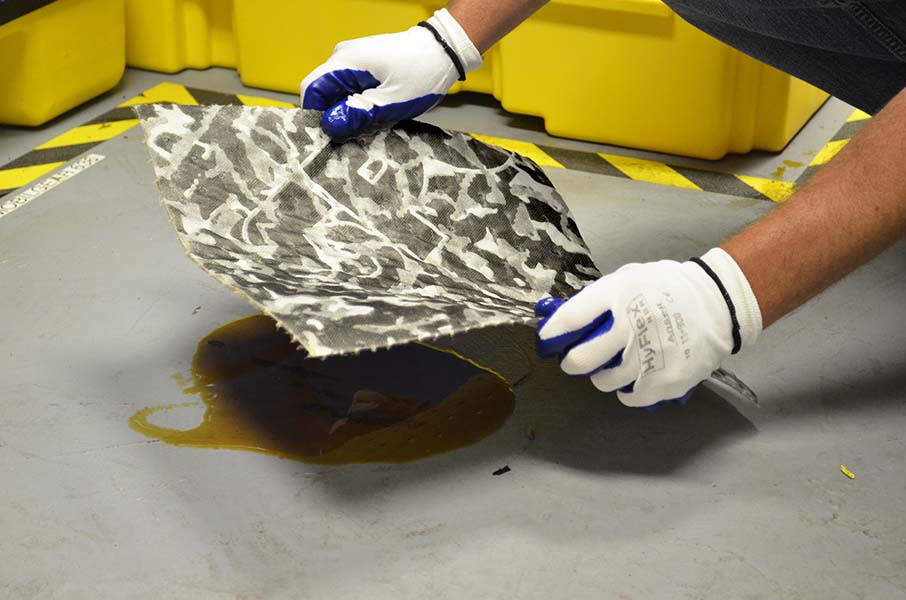 Absorbent Pads for Easy Clean Up of Spills | Trico Corp.